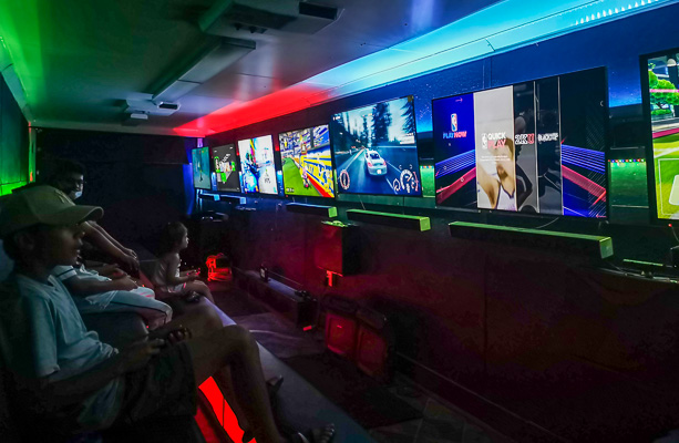 What is a mobile gaming truck? | Mobile Video Game Party with Game ...